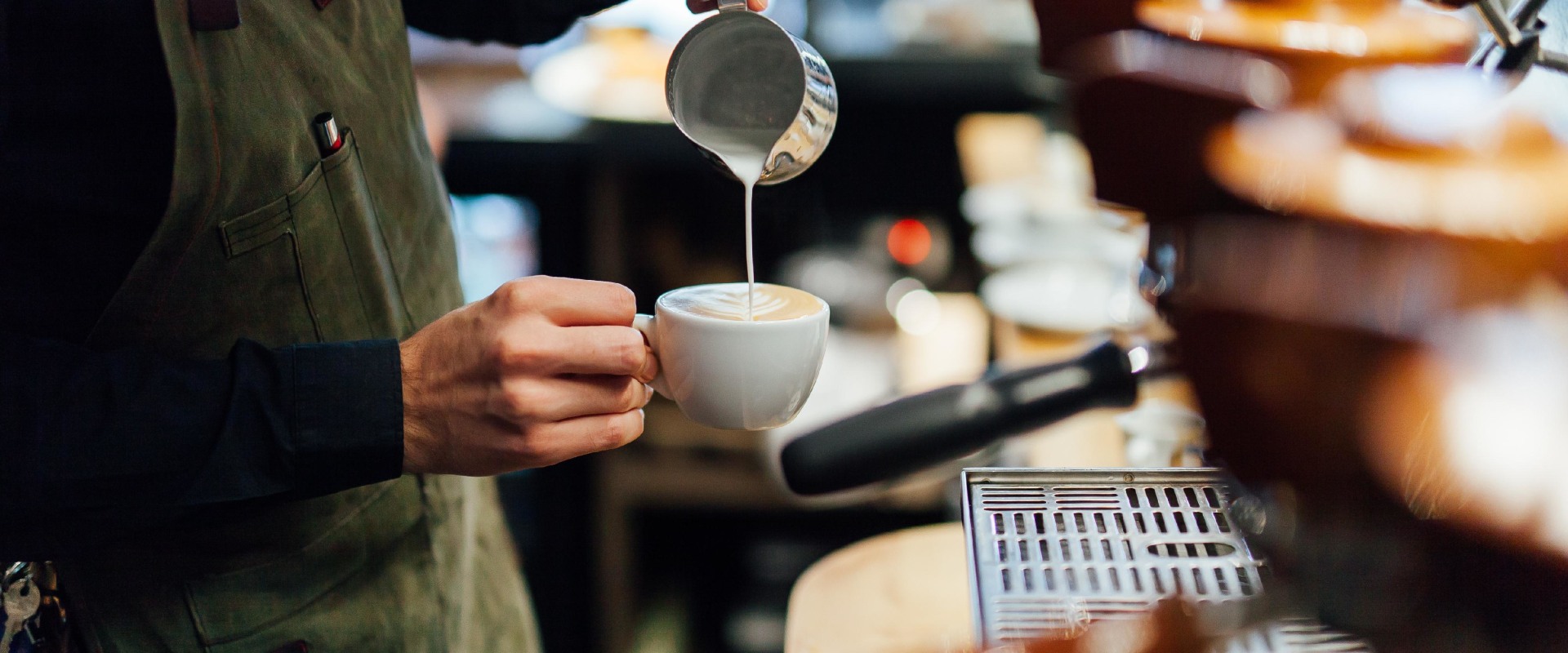 The 13 Most Popular Coffee Shops in the US: An Expert's Guide